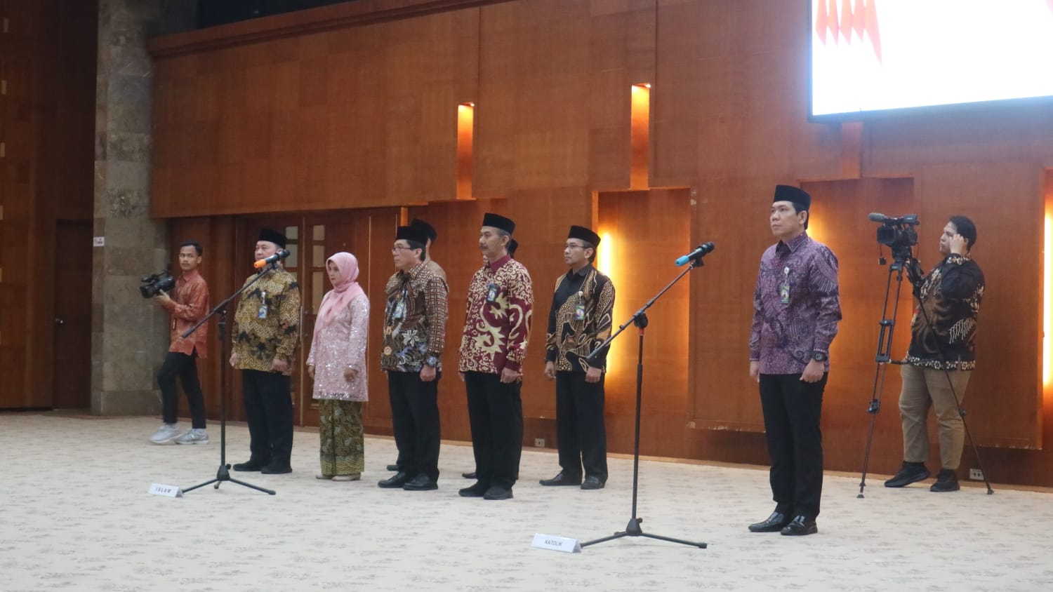 Muhammad Basri Kembali Jabat Direktur Politeknik ATI Makassar Periode ...